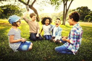 17 brincadeiras para gincanas para fazer com as crianças!